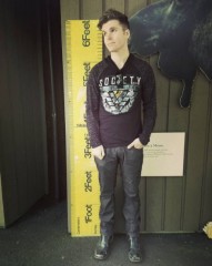 Onision Height Weight Body Measurements | Celebrity Stats